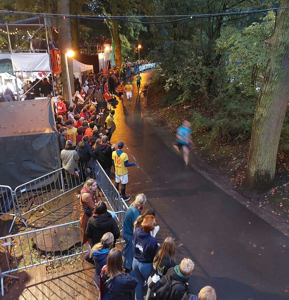 De 24 urenloop zet Leuven in beweging. - Zin in Nederlands
