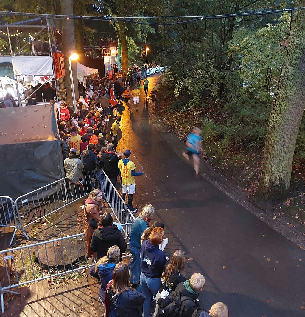 De 24 urenloop zet Leuven in beweging. - Zin in Nederlands